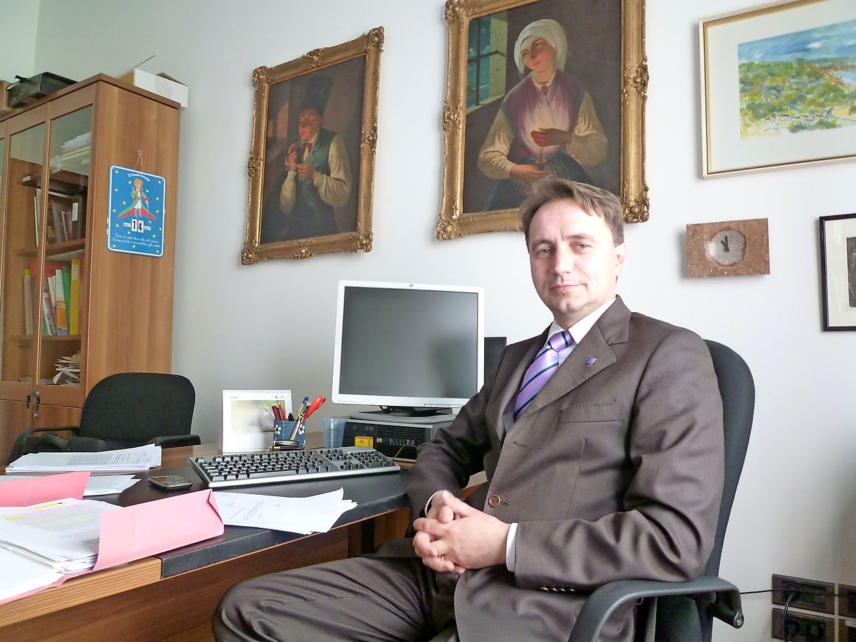 Gabrovec: Slovenska zastava naj postane tudi uradna zastava slovenske ...