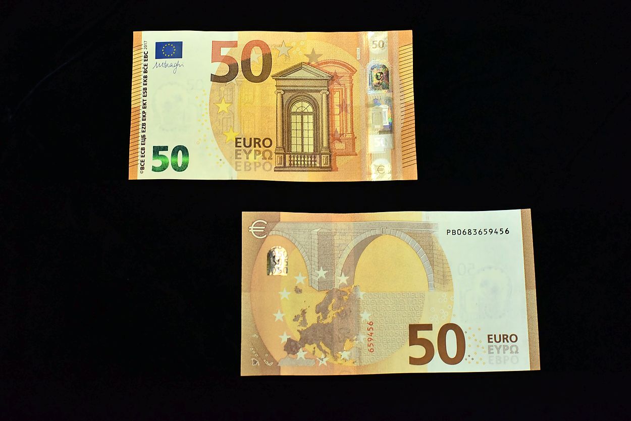 Na območju Maribora in Ptuja v obtoku ponarejeni bankovci za 50 evrov ...