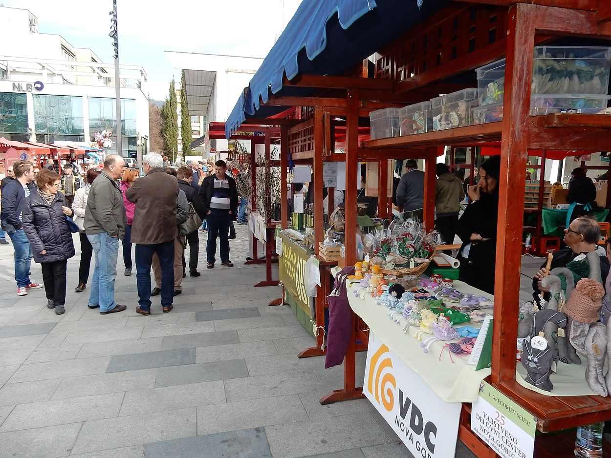 Gregorjevo v Novi Gorici: v pomlad s kmetijci in rokodelci - Primorske ...