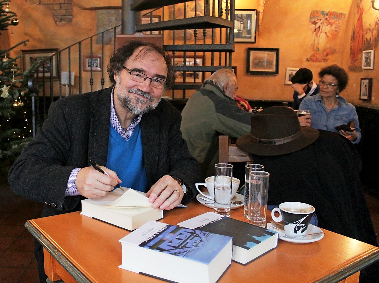 Veliki Prešernovi nagradi prejmeta pesnik Boris A. Novak in baletnik ...