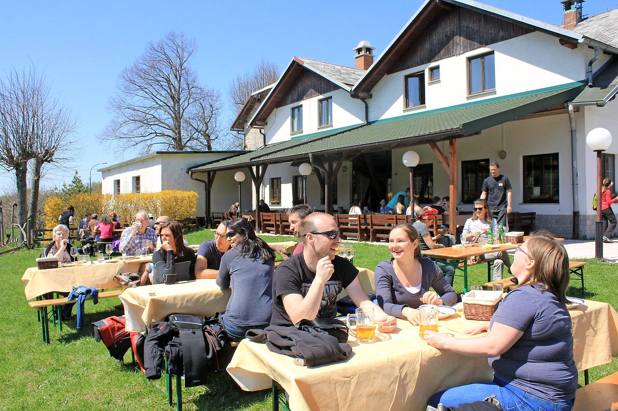 Novi najemniki na Lokvah: "Očitno je, da stvar obeta" - Primorske novice