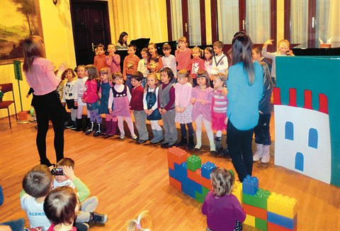 Pevski zbor Kekec prinaša dobro voljo - Primorske novice