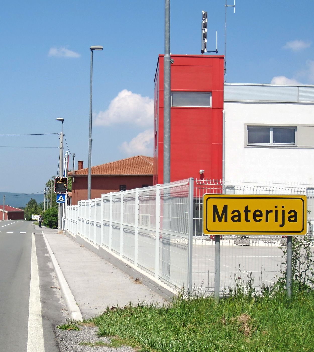 Matarski gasilci bodo dobili večjo garažo - Primorske novice