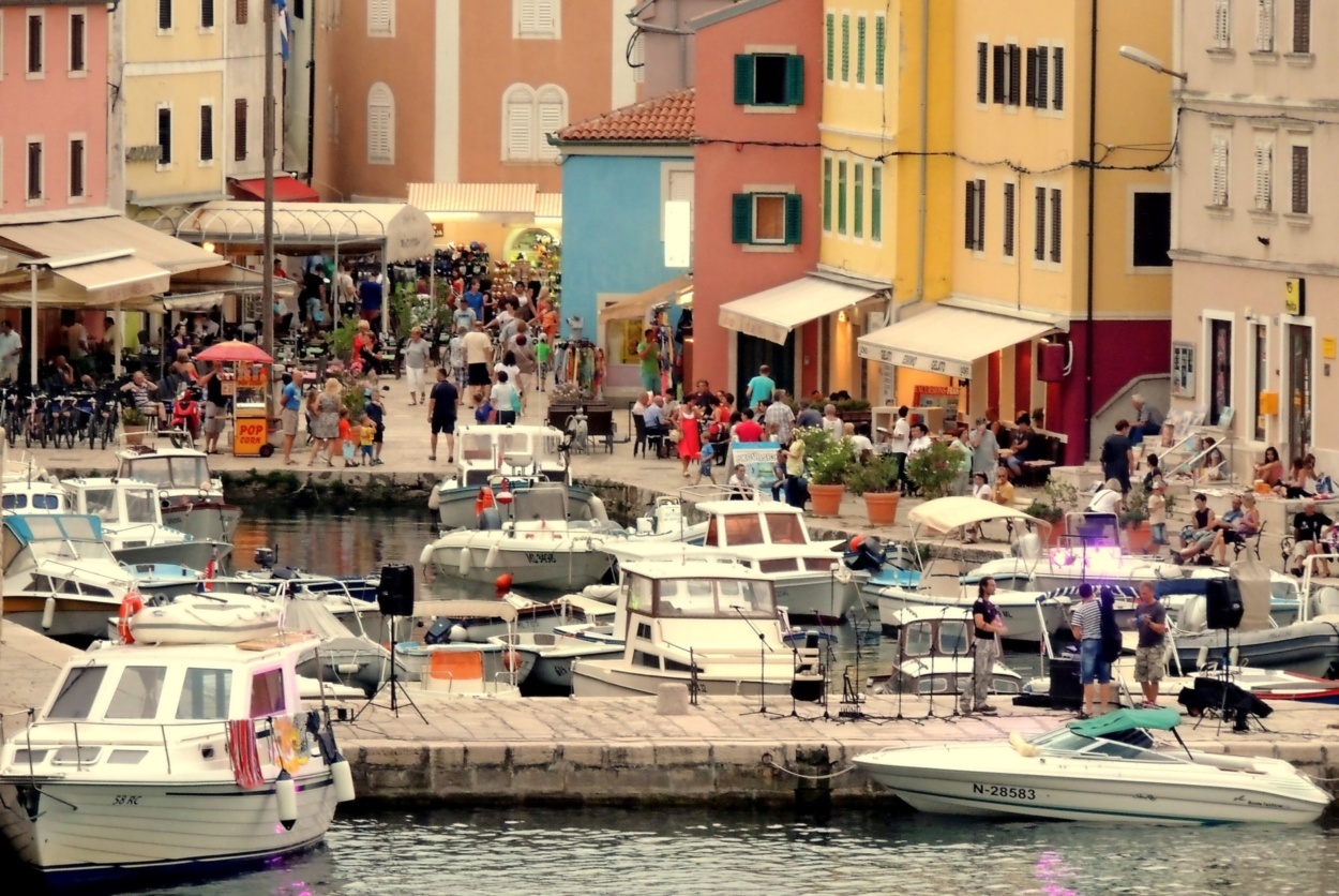 Iz Trsta do Malega Lošinja s hidrogliserjem - Primorske novice