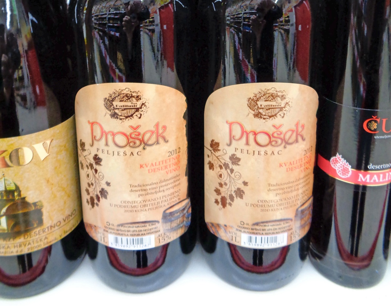 Hrvaška s poskusom priznanja prošeka na ravni EU razburila Italijane ...