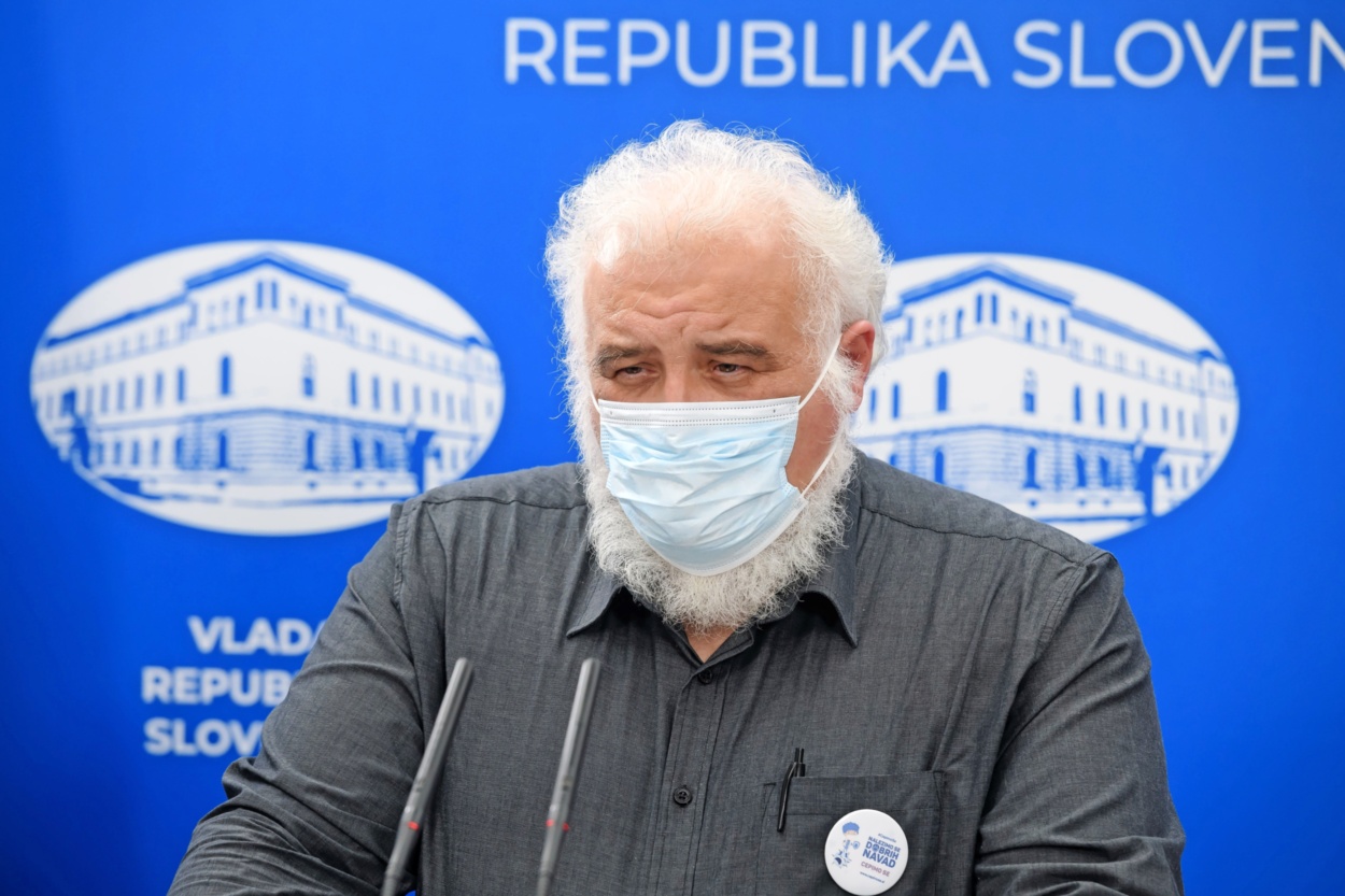 Krek v primeru slabšanja razmer ne izključuje niti testiranja cepljenih ...