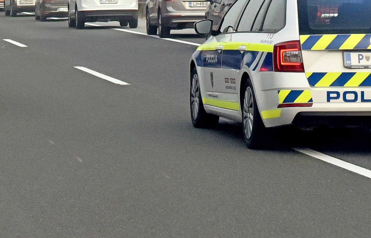 Vključevanje na hitro cesto se je končalo s trčenjem - Primorske novice