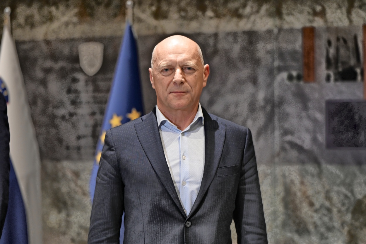 Na pogajanjih glede usklajevanja plač z inflacijo še brez dogovora, a ...