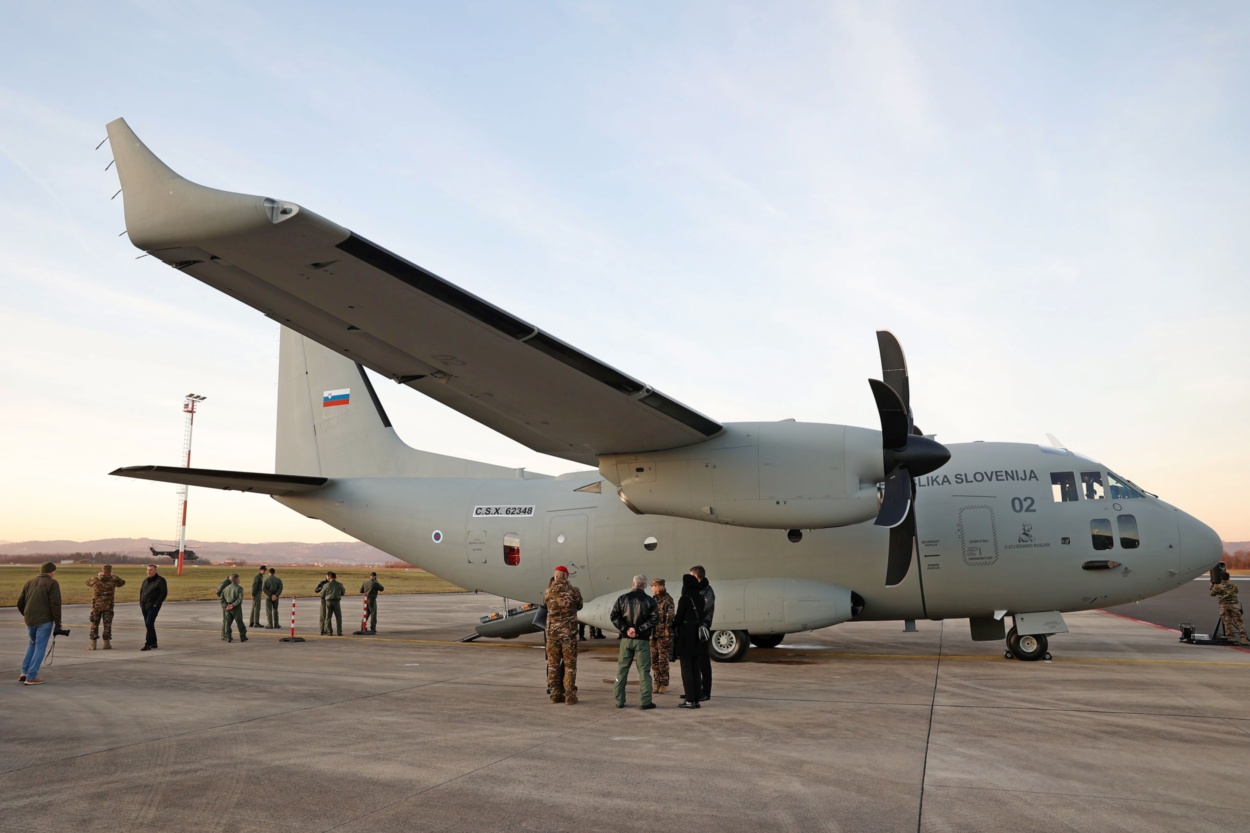 Pristalo drugo taktično transportno letalo spartan - Primorske novice