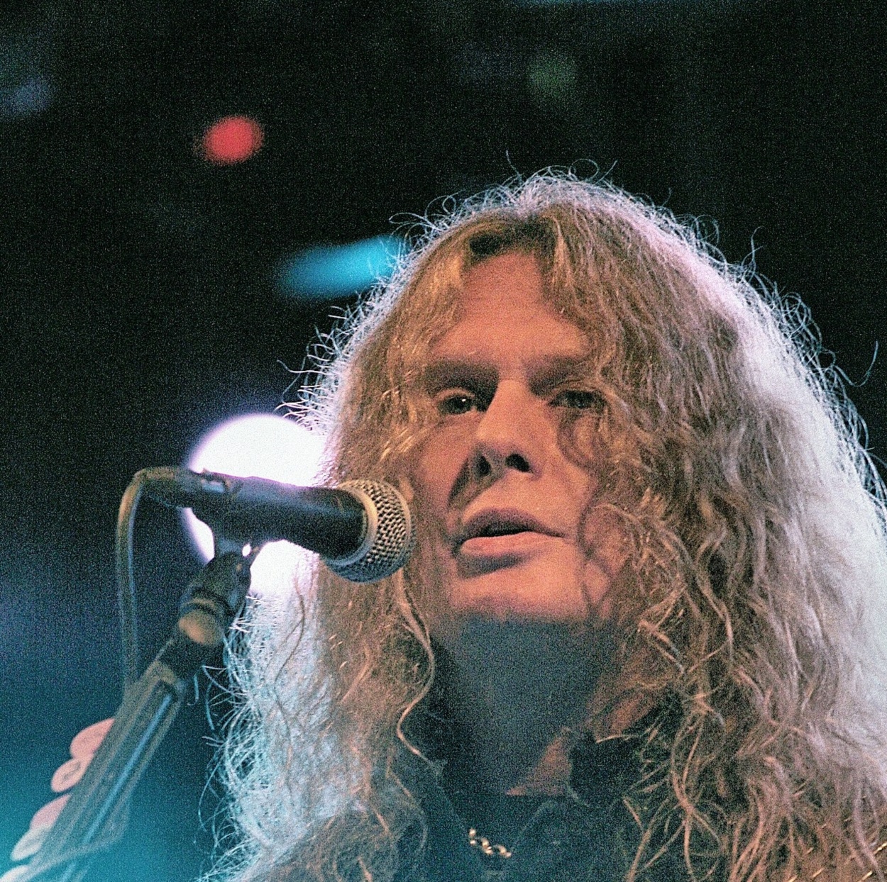 Umrl kitarist zasedbe Whitesnake John Sykes - Primorske novice