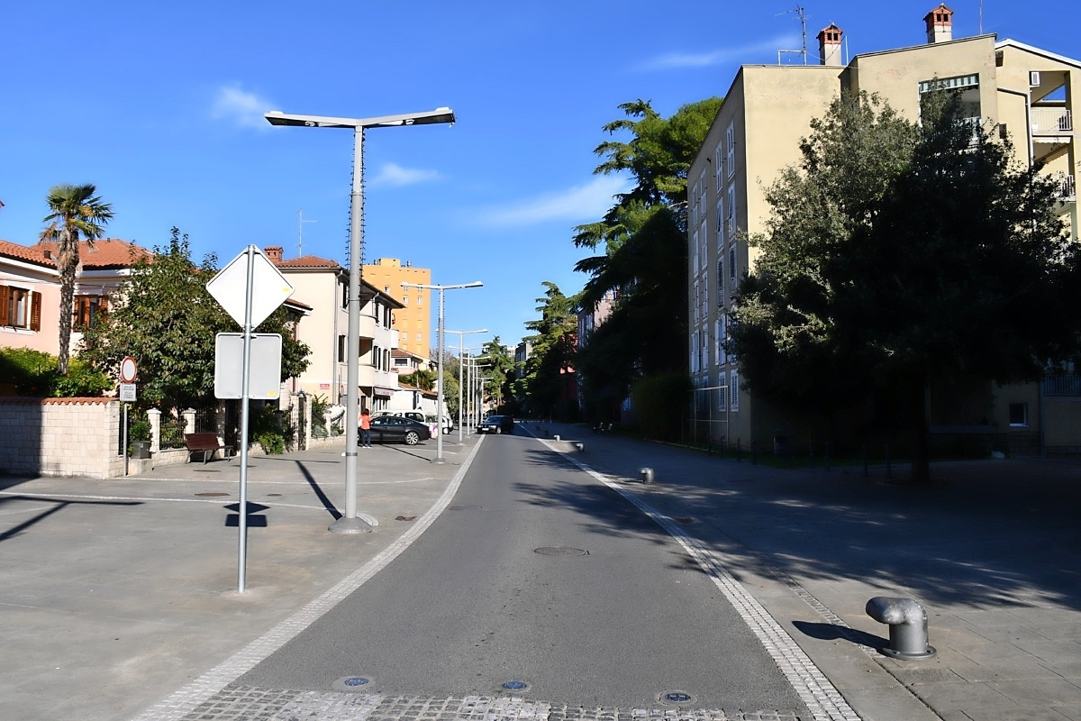 V sredo in četrtek popolna zapora na Vojkovem nabrežju - Primorske novice