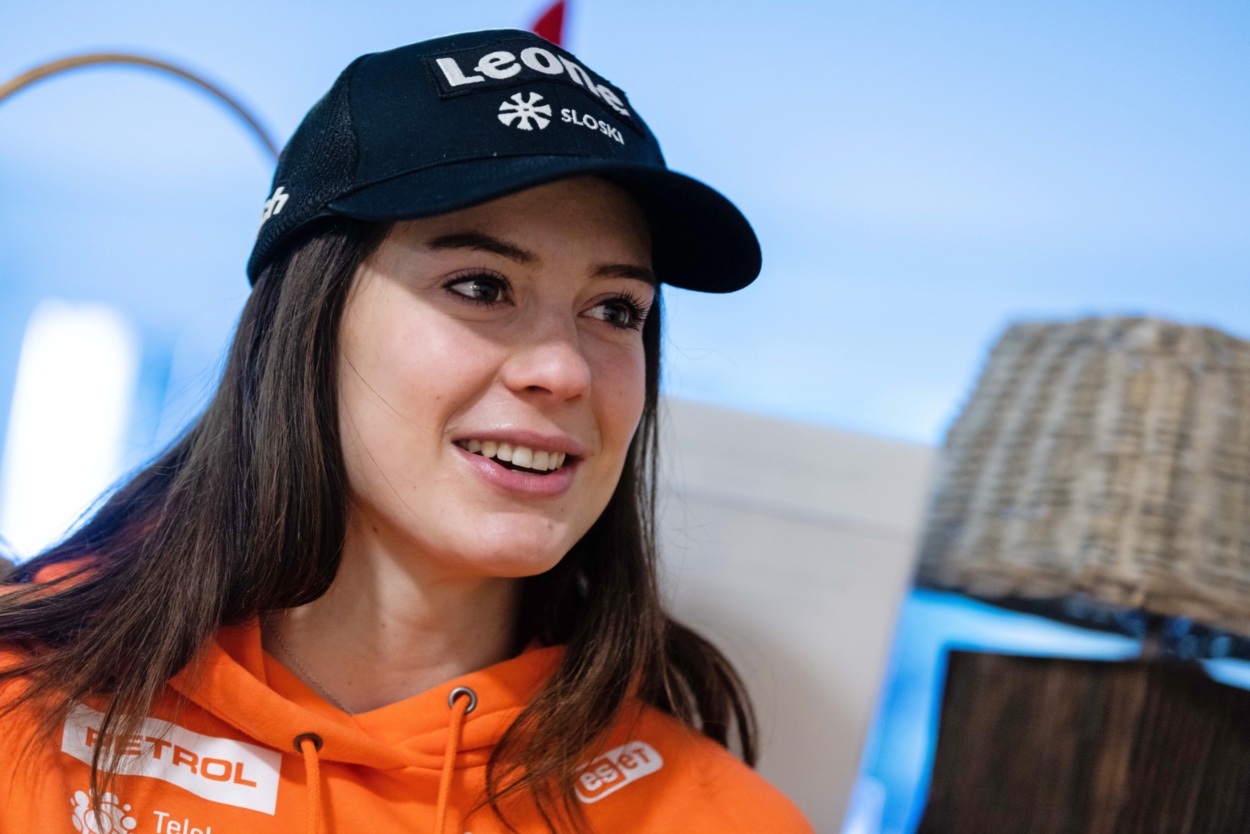 Ajdovka Andreja Slokar s prenovljeno ekipo v lov na olimpijske sanje ...