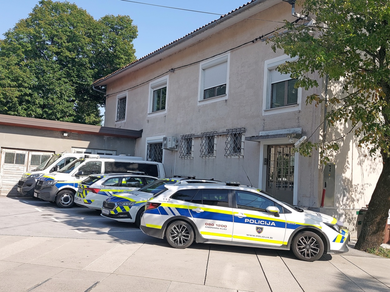 Ajdovski policisti so se vrnili na svojo postajo - Primorske novice