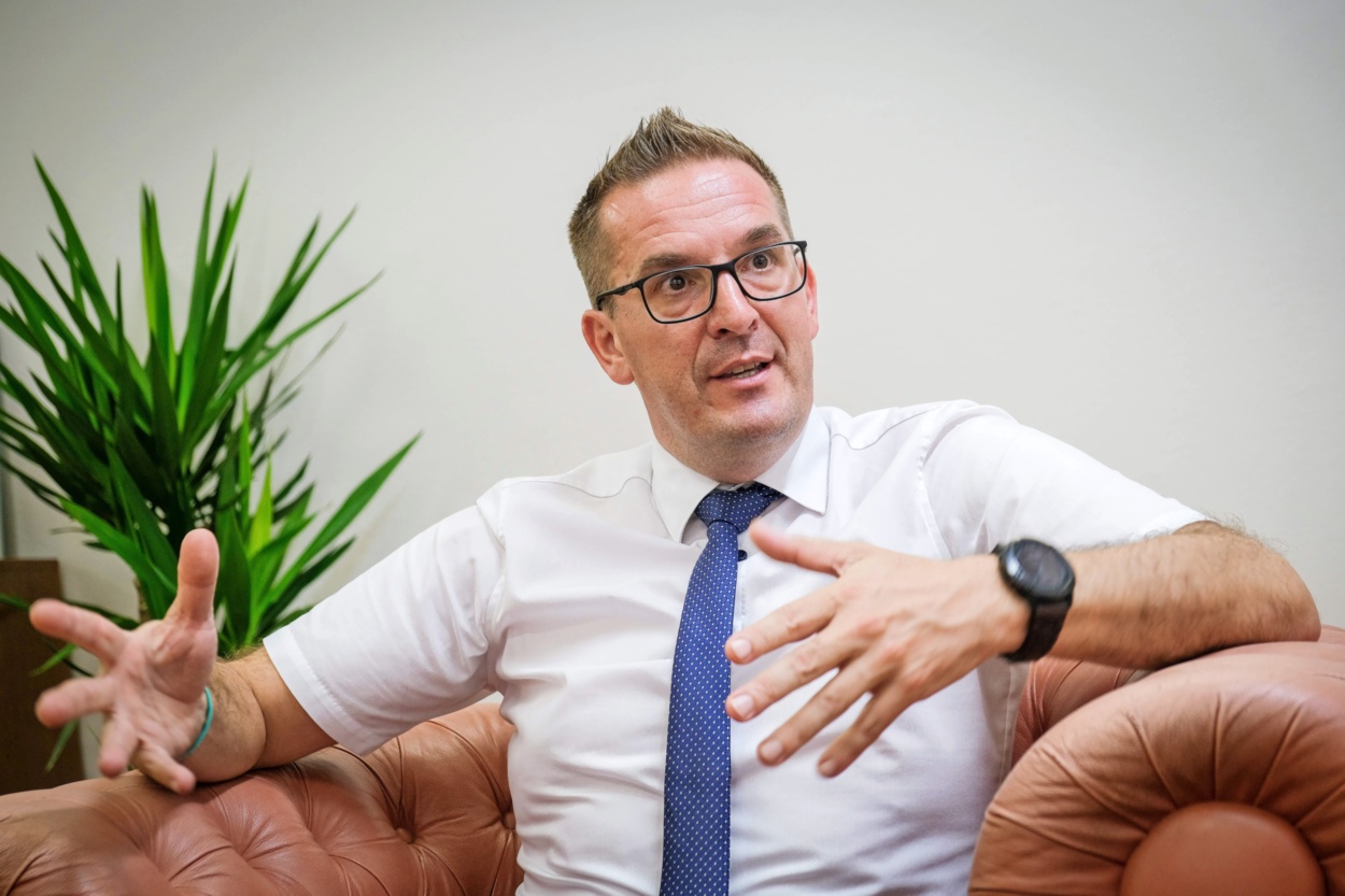 (INTERVJU) Samo Turel: “Ključno je, da zavihaš rokave in projekte ...