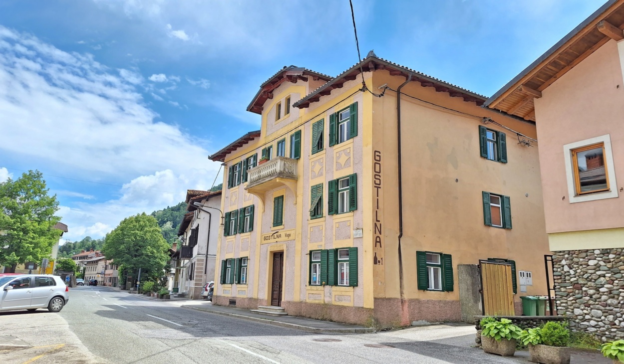 Vugova hiša se tudi z Lučko prebuja - Primorske novice