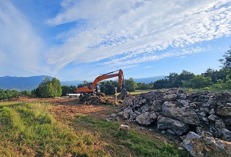 Komunalna oprema za zaselek Strane - Primorske novice
