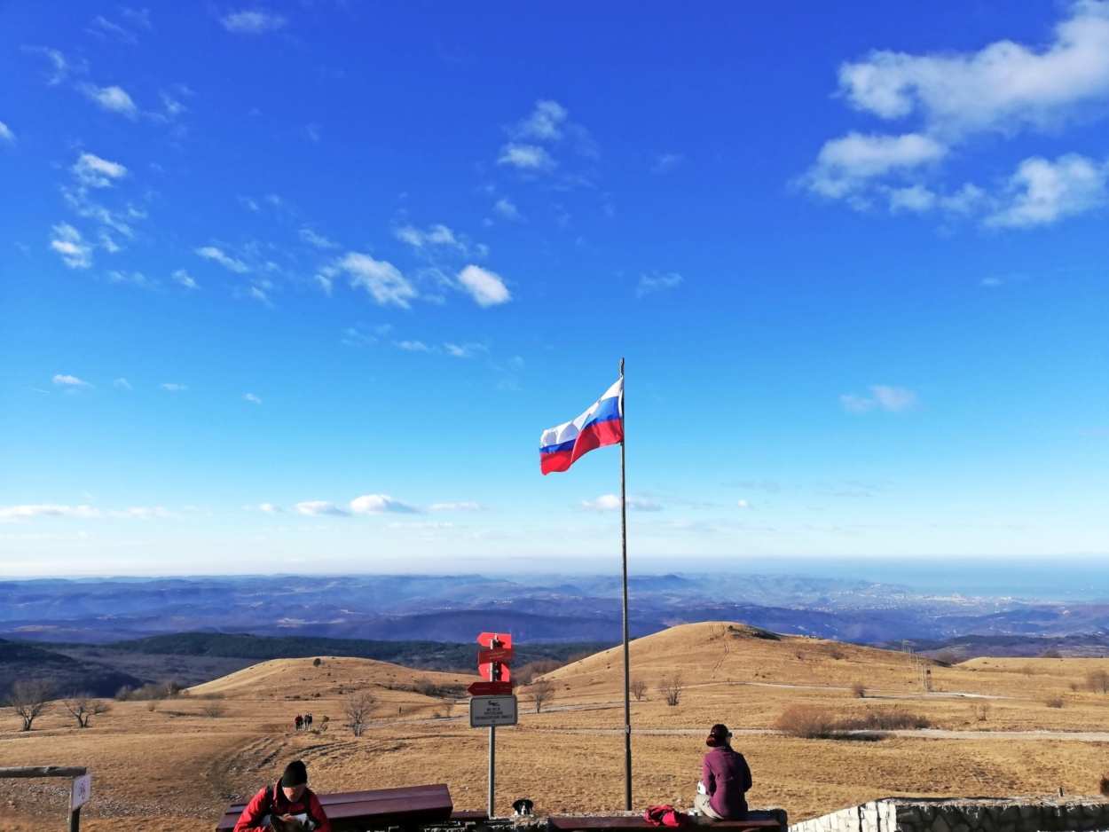 Izogibajte se pohodom na Slavnik in Rakitovec - Primorske novice