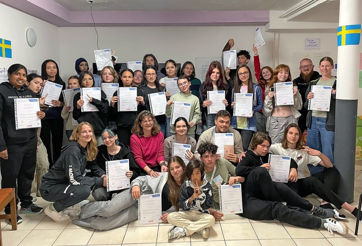 Mladi Švedi in Romuni na mladinski izmenjavi v Piranu - Primorske novice