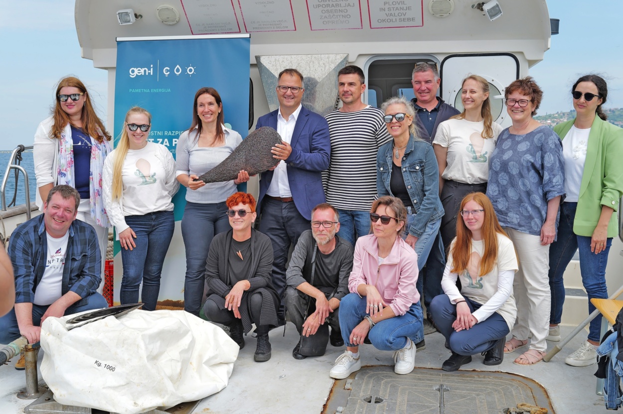 Podvodna galerija, ki je tudi dom za morsko življenje - Primorske novice