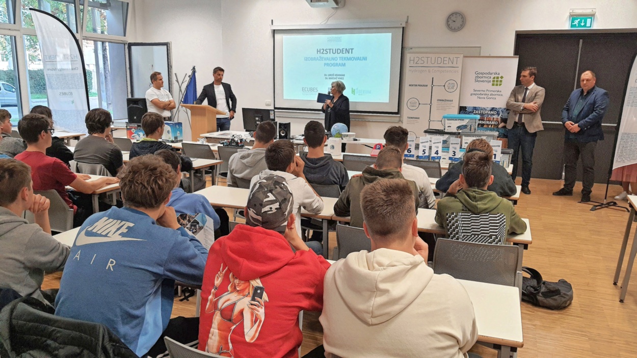 Prihodnost je v vodiku - Primorske novice