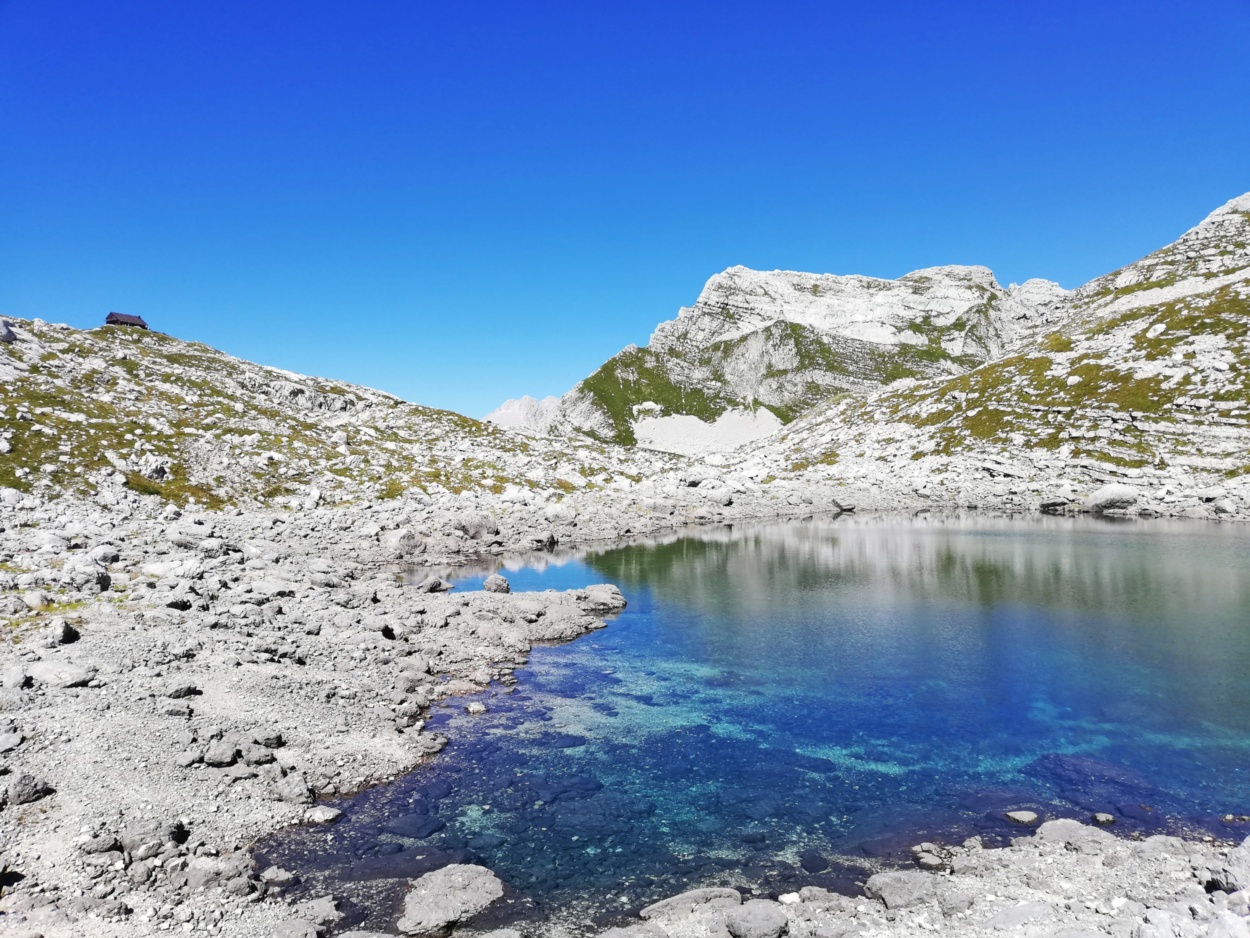 Visokogorska jezera ogrožajo ribe, obiskovalci in podnebne spremembe ...