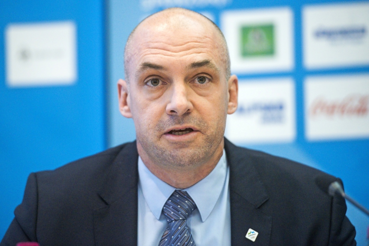 Enajst predlogov za pomoč športu - Primorske novice