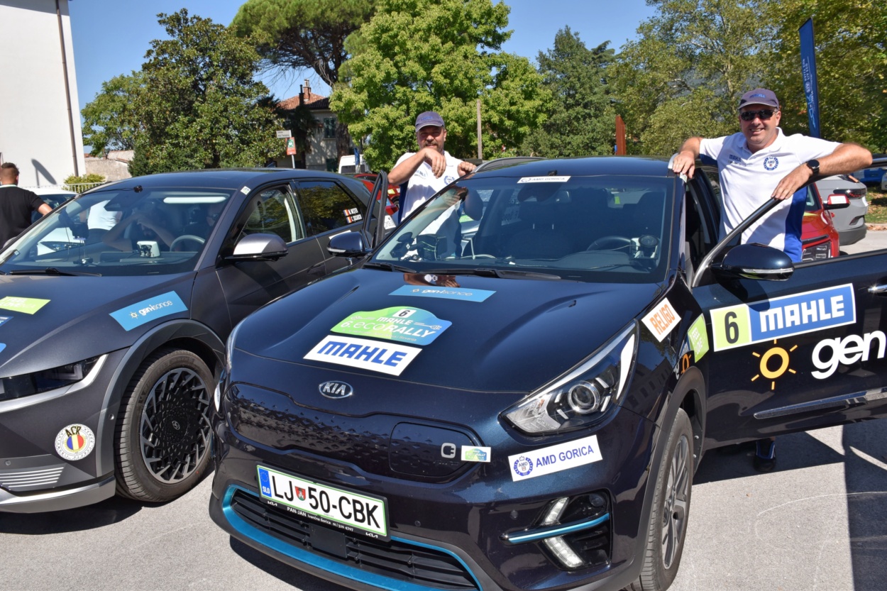 Čezmejni krog na elektriko - Primorske novice