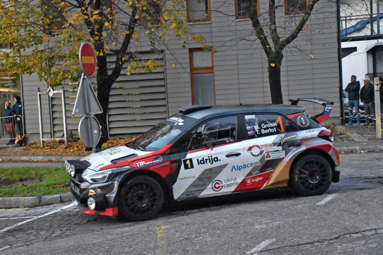 Reli Idrija: dirka Turku, zlato Grossiju (FOTO) - Primorske novice