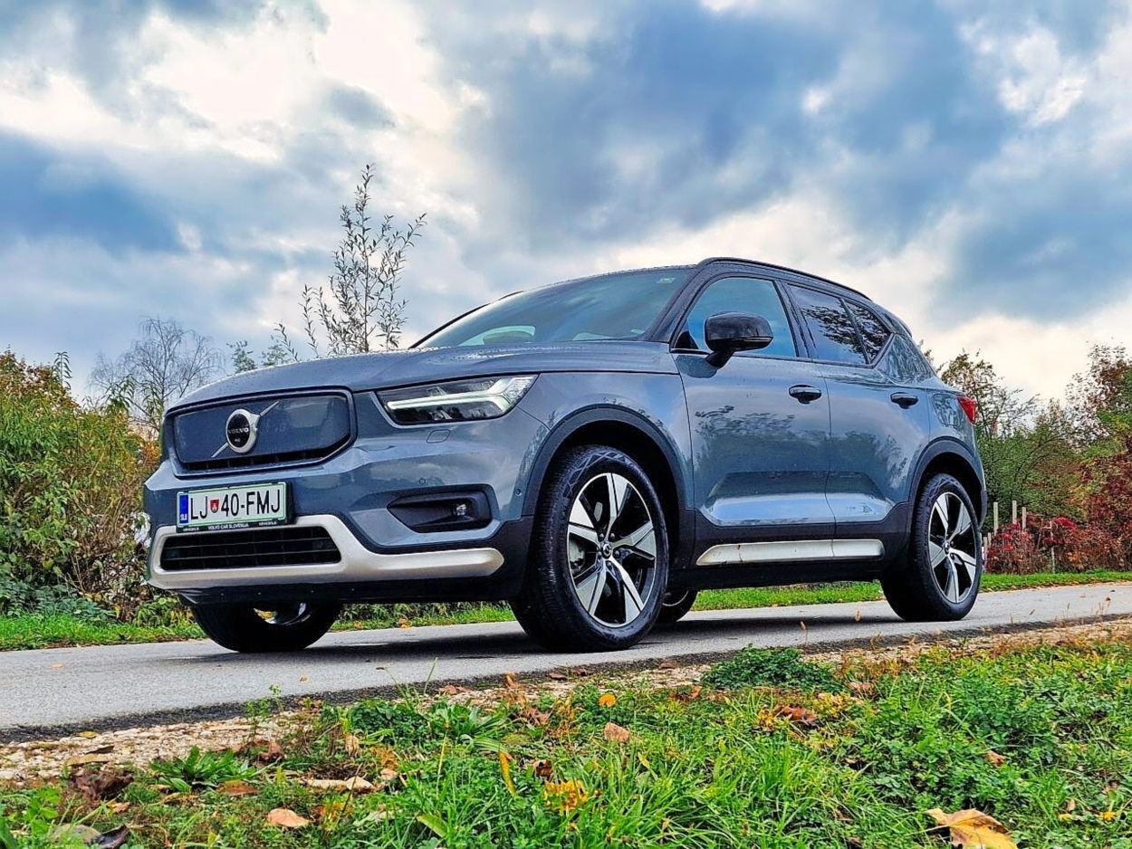 Test: Volvo XC40 P6 Recharge Ultimate - Primorske novice
