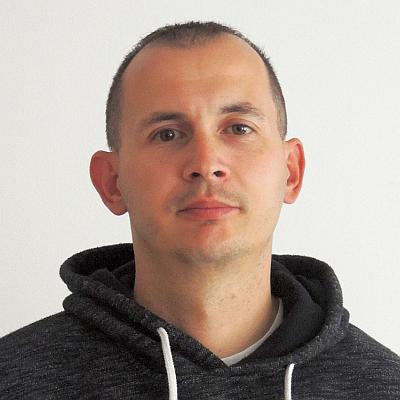 Plama v finalu - Primorske novice